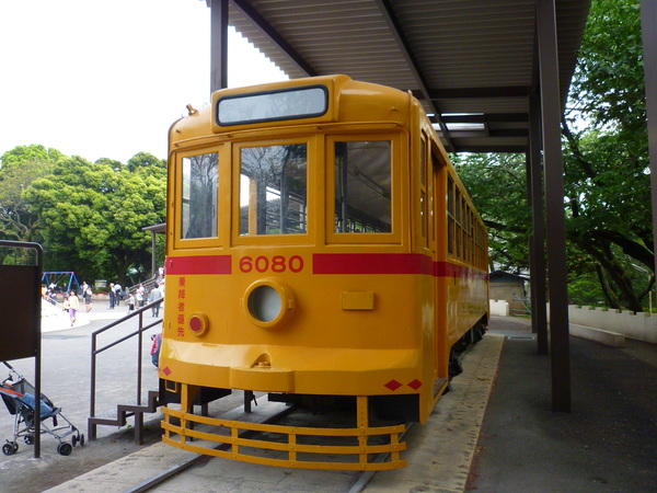 桃雪堂 北区立飛鳥山公園のD51 853と都電6080号